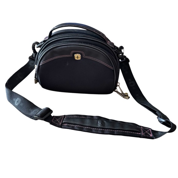 Wenger | Bags | Wenger Rhea Camera Bag Shoulder Purse Black Pink Padded ...